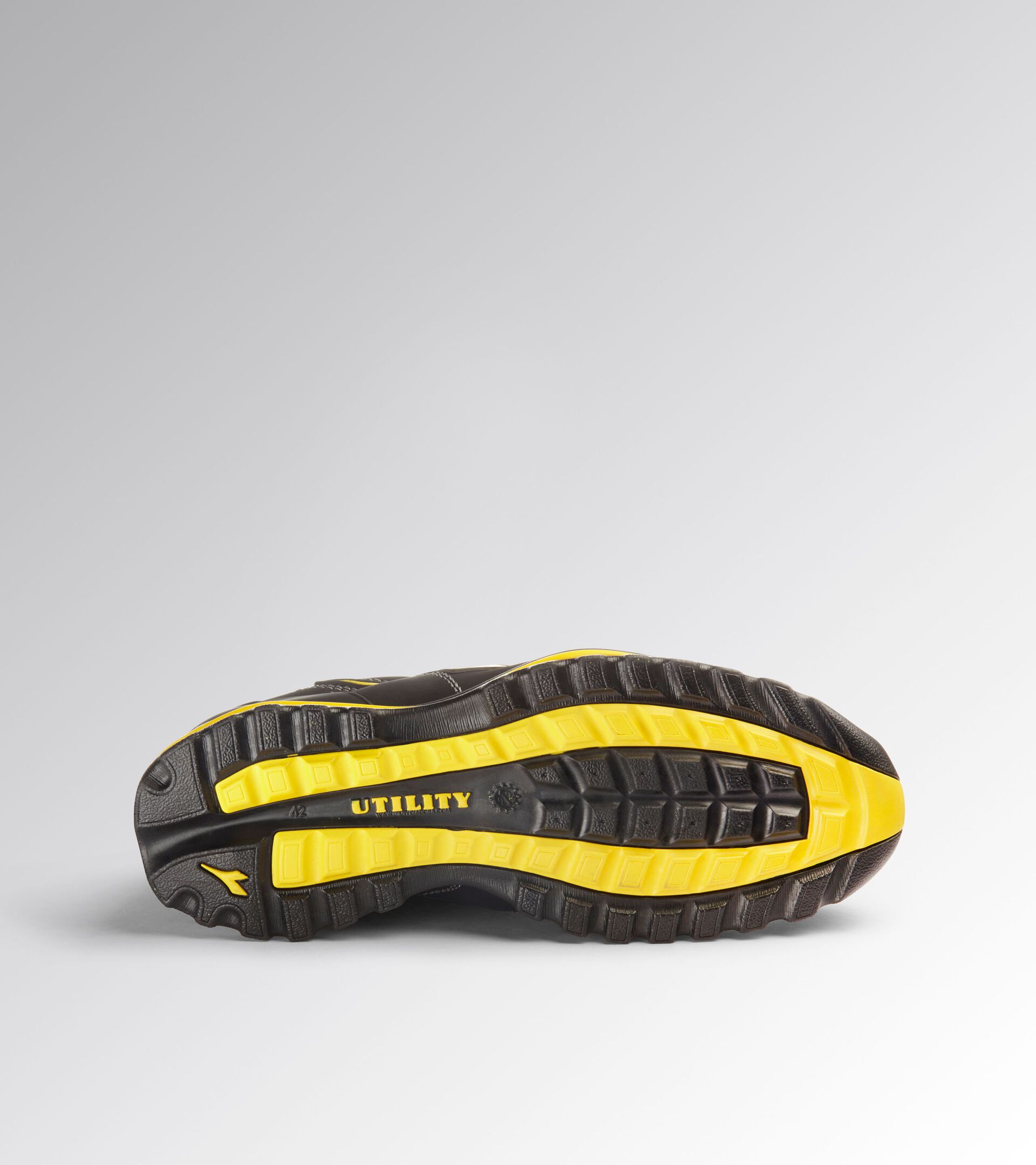 GLOVE LOW S3S FO HRO Scarpa antinfortunistica bassa - Diadora Utility ...