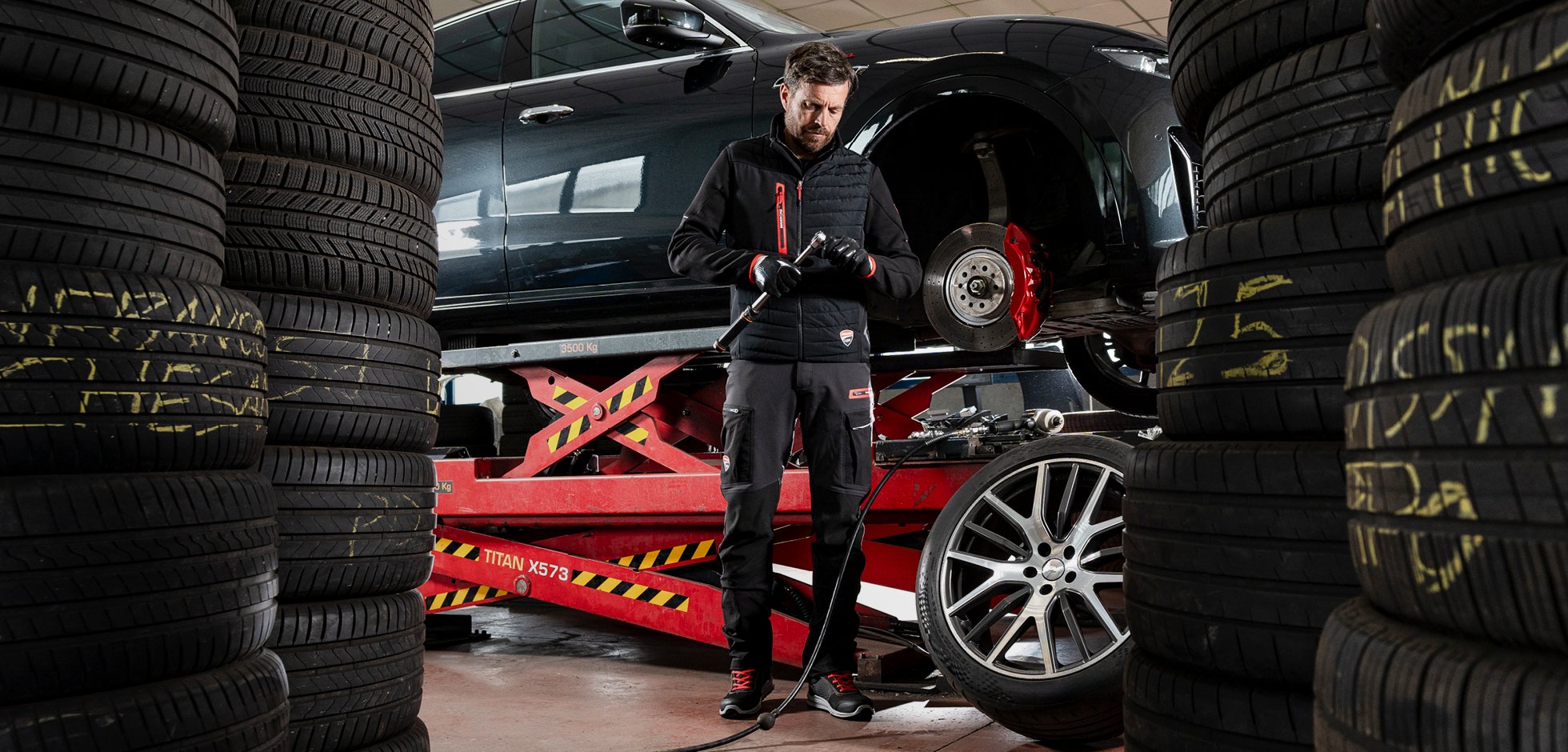 Diadora Utility: Safety Shoes and Workwear - Diadora Utility Online ...